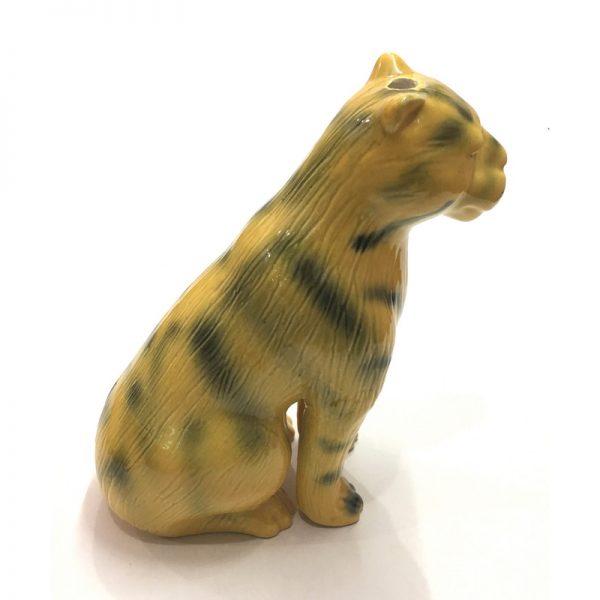 CERAMIC LION YELLOW DECORATIVE STATUE – Rock Metal Craft